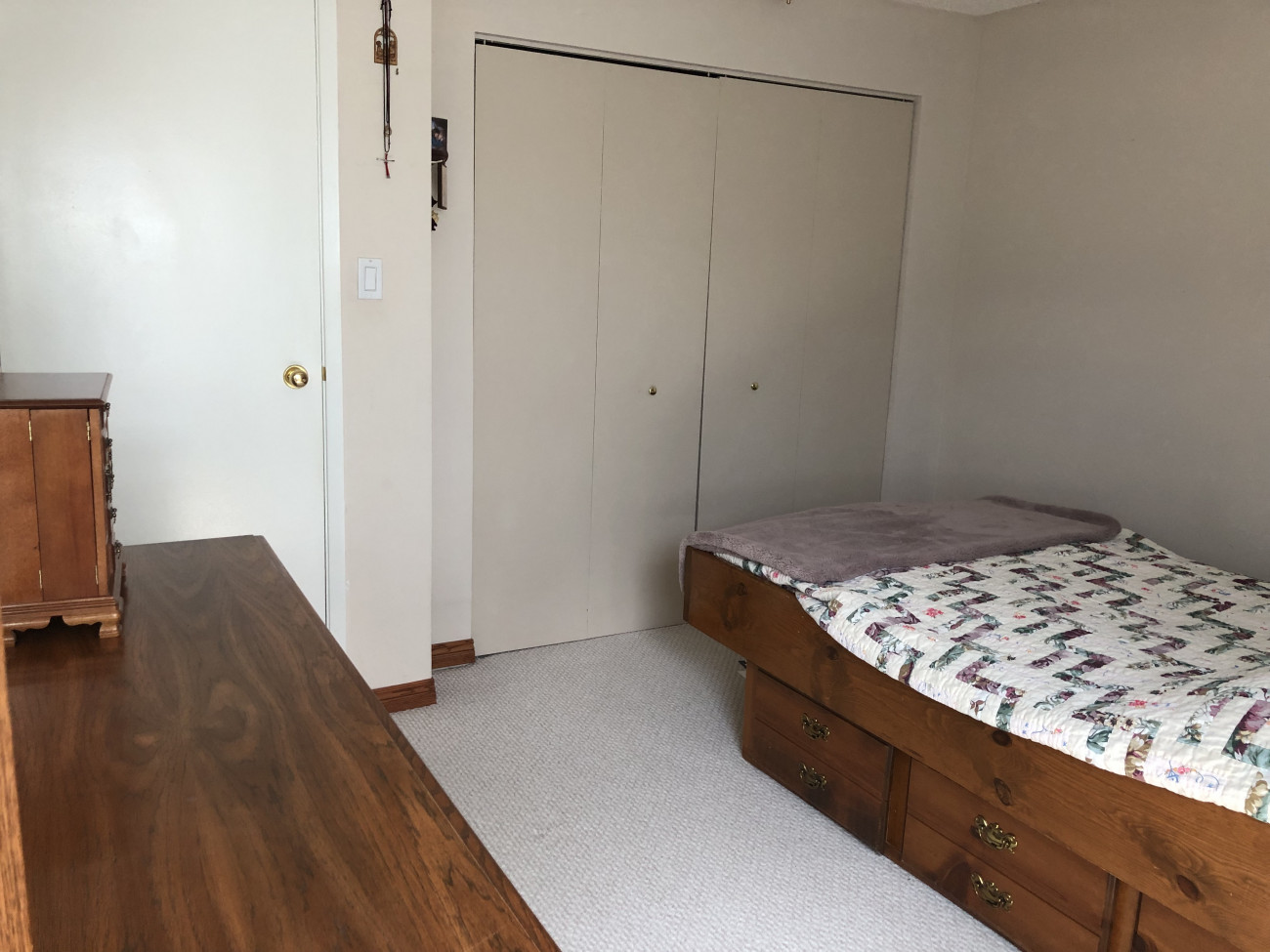 Housing Board | Ambrose University